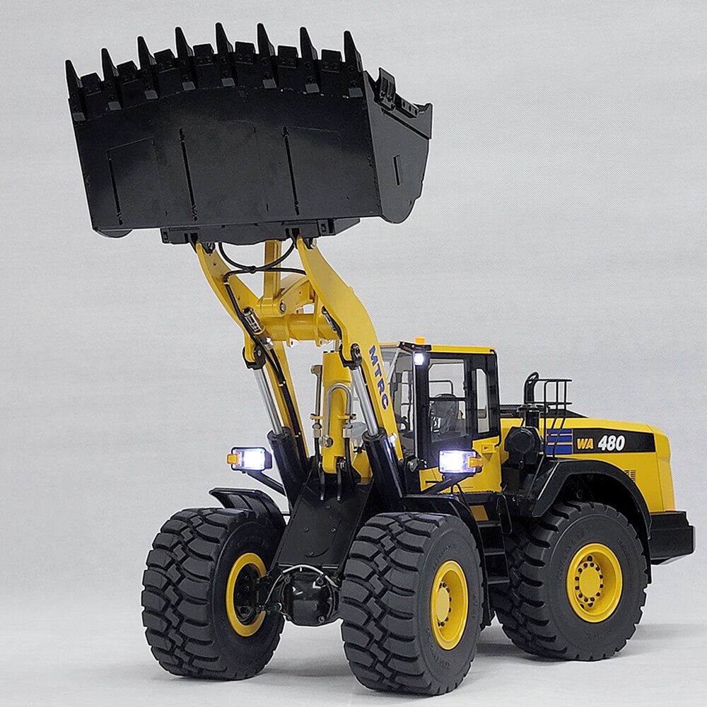 Komatsu 1/14 WA480 RC Hydraulic Loader Wheeled Metal Loader Model wit ...